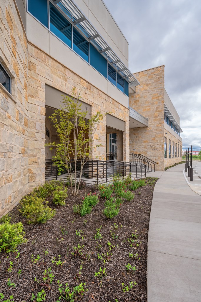 Texas Health Professional Building 2 - Alliance - Commercial Construction